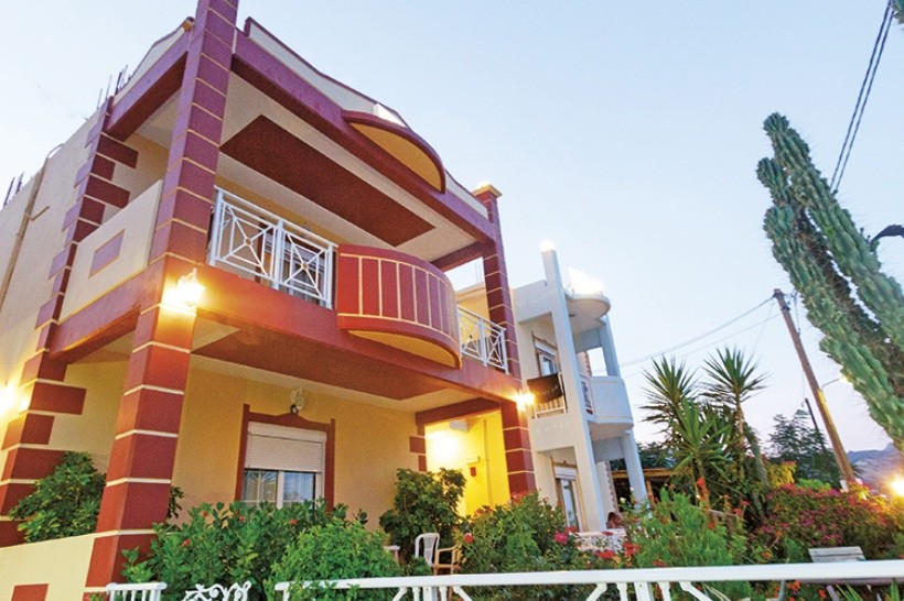 Hotel Stegna Mare, Řecko Rhodos - 8 590 Kč (̶1̶5̶ ̶6̶7̶8̶ Kč) Invia